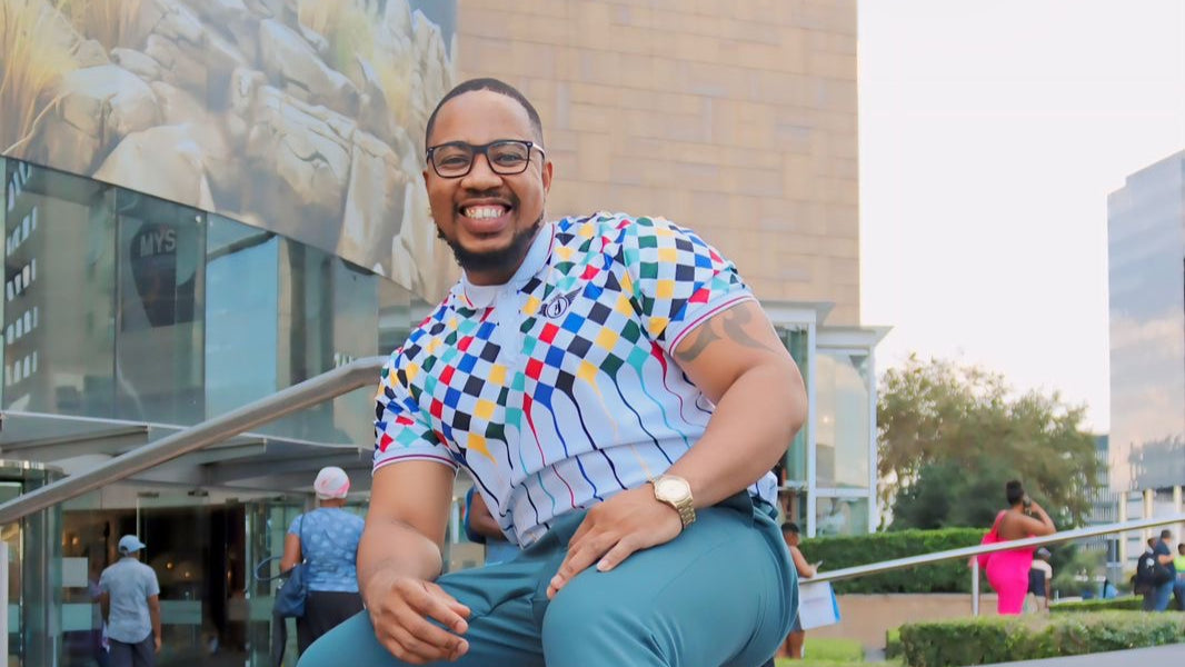 IJONGO DrippingT-shirt – The Bhincanation Hub